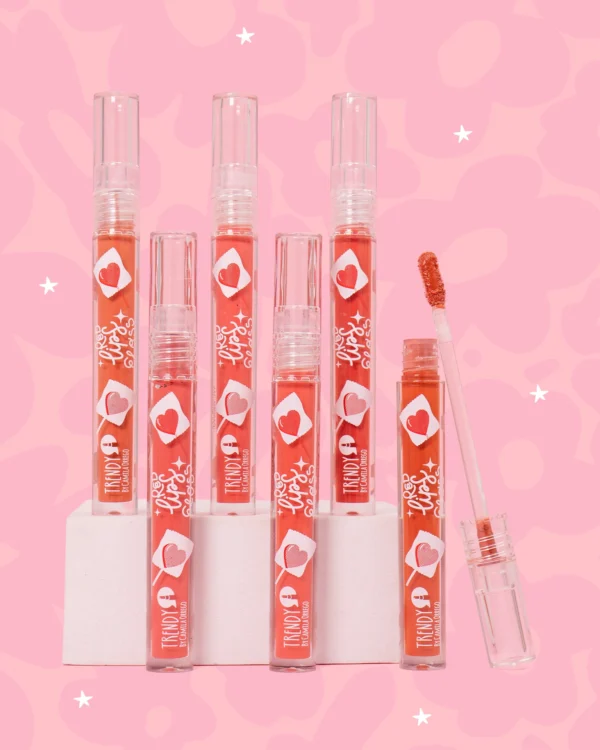 Lip Gloss Red lips Trendy – Bella Cosmetic
